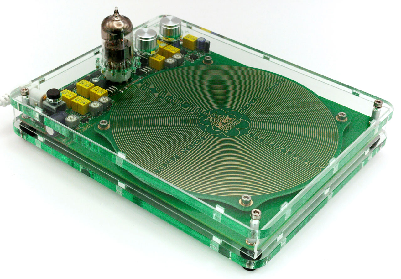 EN Tube Schumann Wave Generators